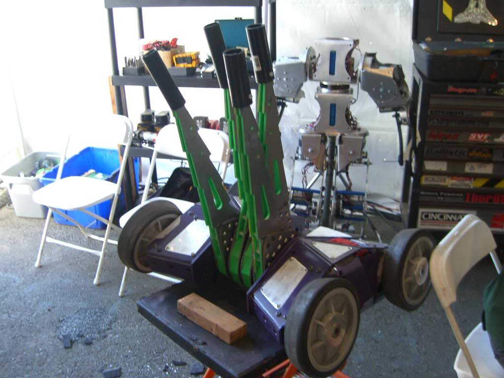 Root Canal Heavyweight Battlebots Wiki Fandom Powered By Wikia