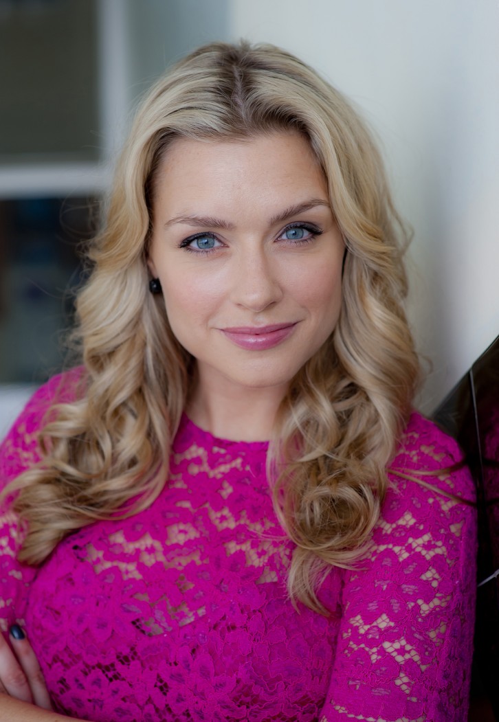 Daniela Denby Ashe Peoplecheckde