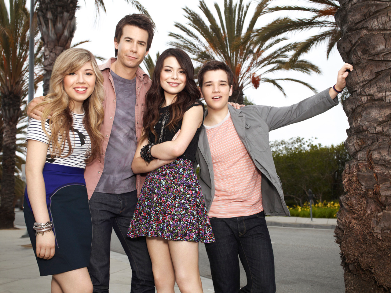 Image Newnewnewpng Icarly Wiki Wikia