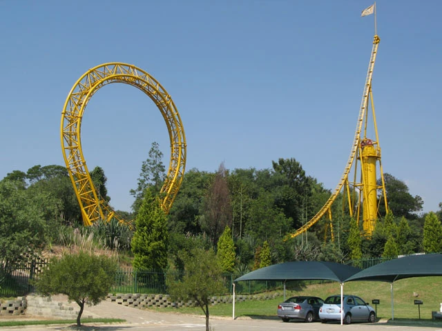 Golden Loop | Roller Coaster Wiki | FANDOM powered by Wikia