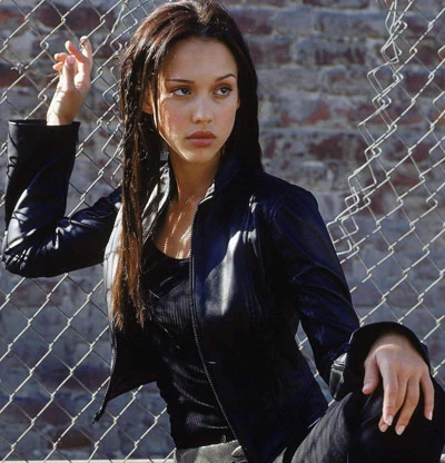 Max Guevara (Dark Angel) vs Shalimar Fox (Mutant X) (Throwback Heroines ...