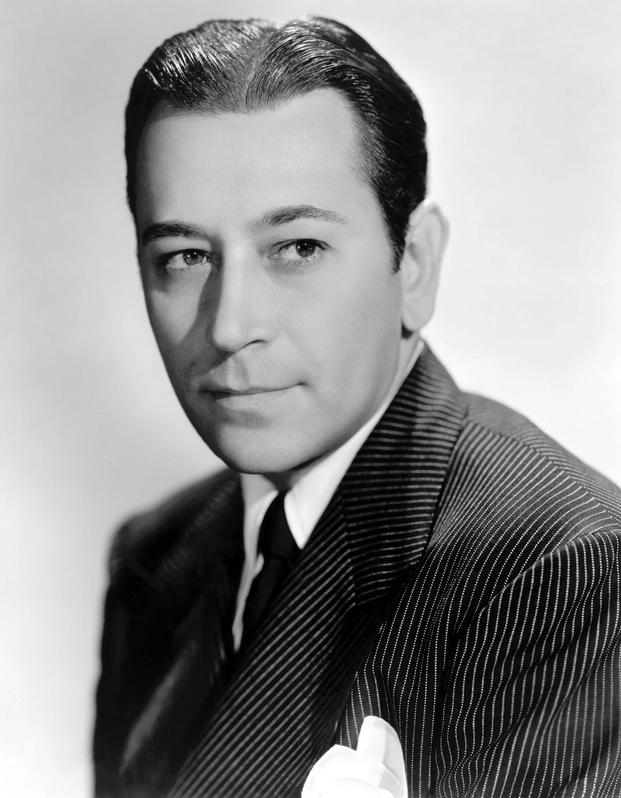 George Raft | Doblaje Wiki | FANDOM powered by Wikia