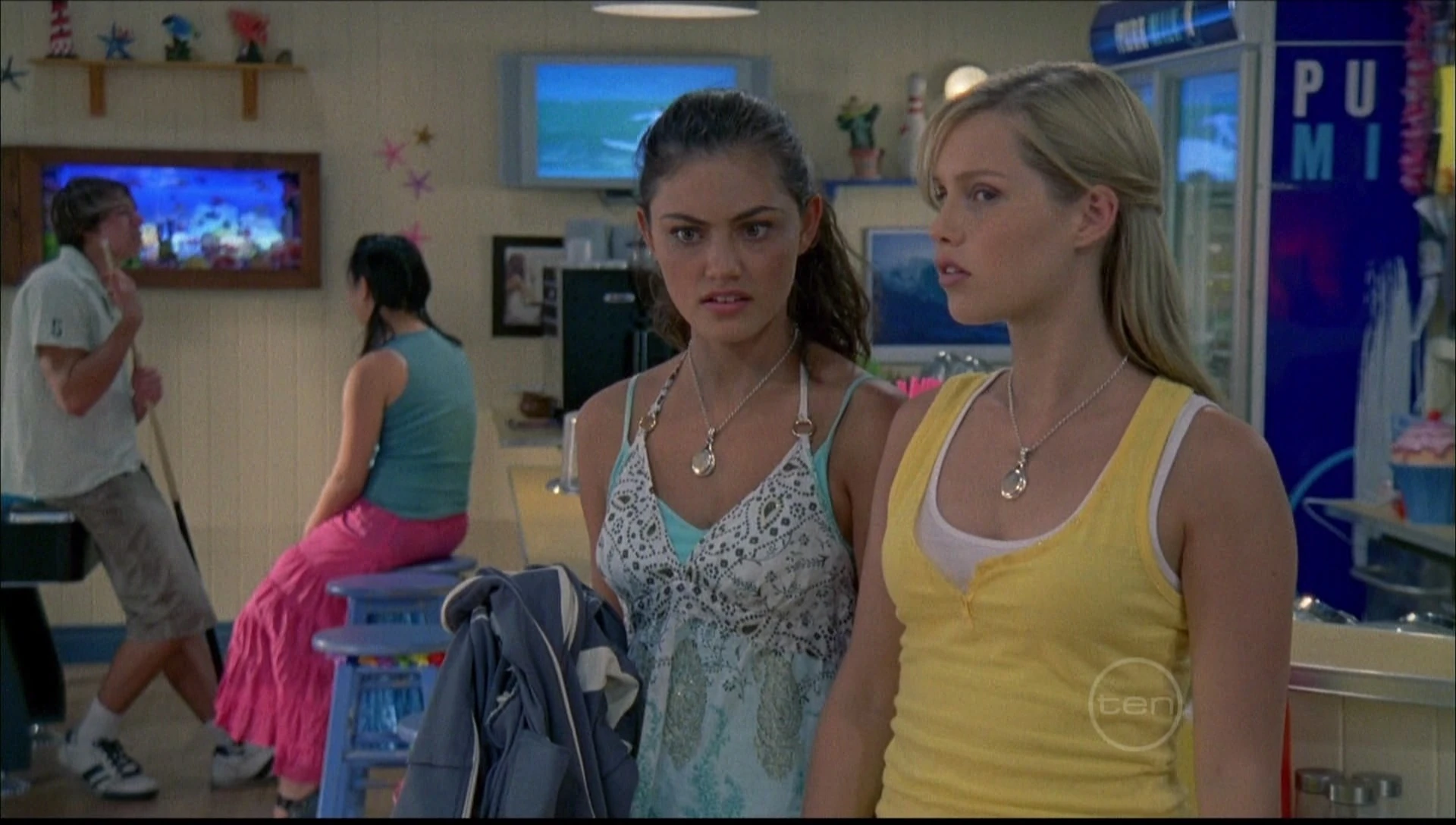 Image - Cleo And Emma.jpg | H2O Just Add Water Wiki | Fandom powered by ...