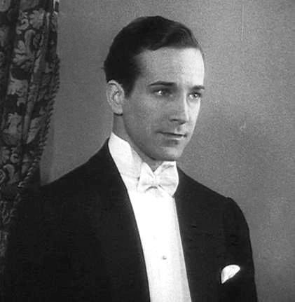 Jonathan Harker | Horror Film Wiki | FANDOM powered by Wikia