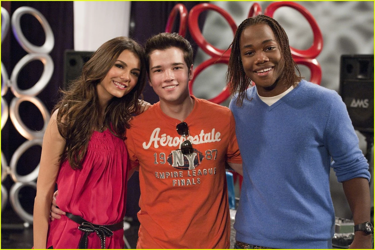 Image - Victorious-helen-back-again-04.jpg | iCarly Wiki | Fandom ...