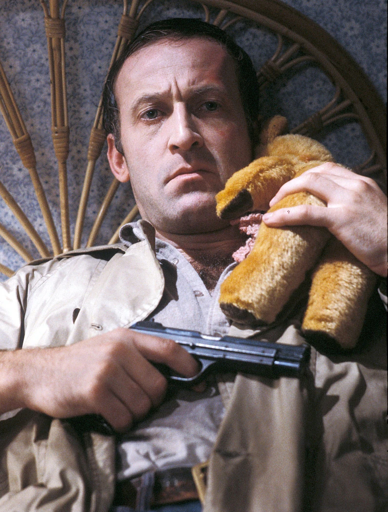 Robert Muldoon | Wiki Jurassic Park Universe RPG | Fandom powered by Wikia