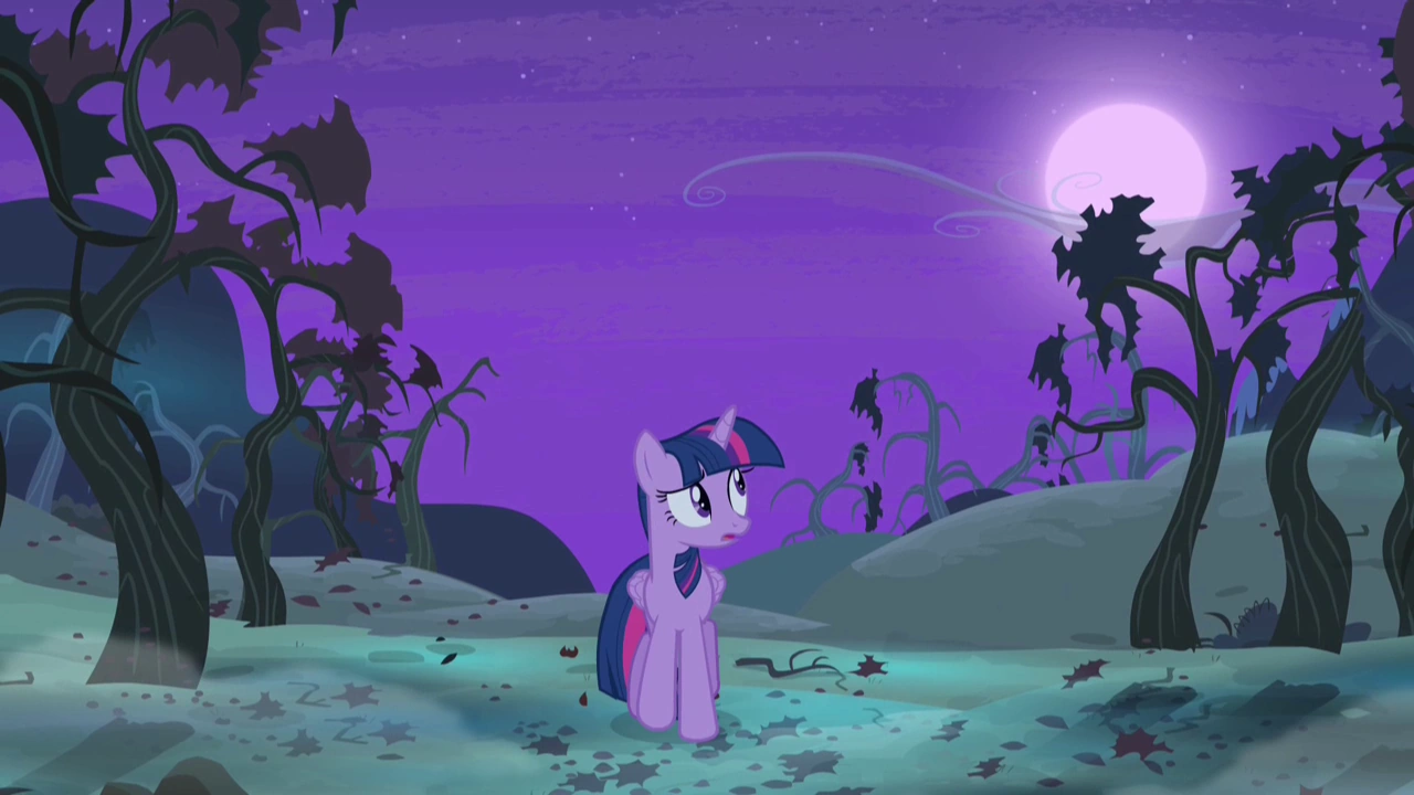 Image - Twilight Sparkle walking alone S4E07.png | My Little Pony ...