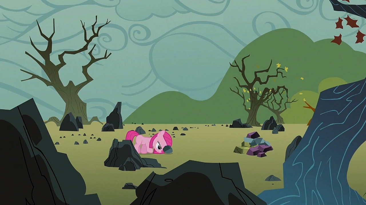 Image - Filly Pinkie pushing a rock S1E23.png | My Little Pony ...