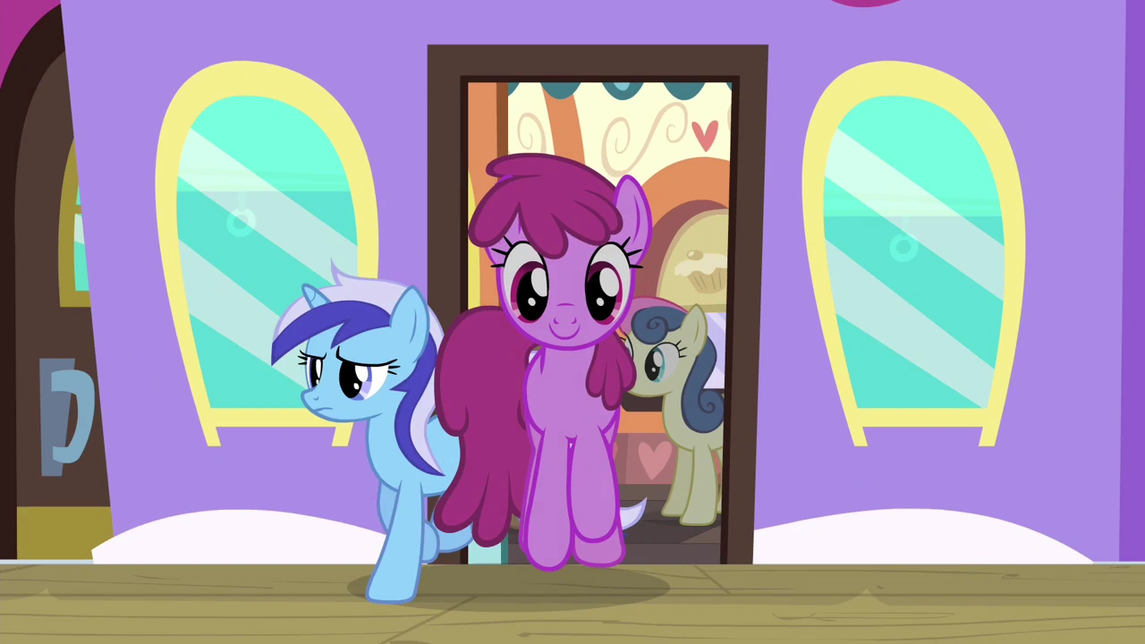 Image - Berryshine leaving the train S4E13.png | My Little Pony ...