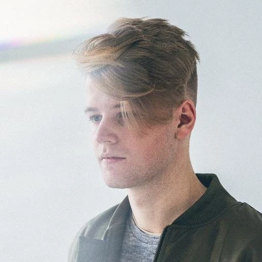 Puppet: An electronic beat – How I met your sound