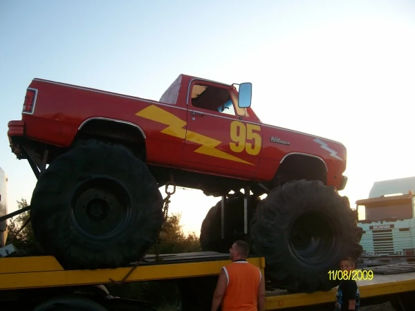 Lightning McQueen | Monster Trucks Wiki | FANDOM powered by Wikia