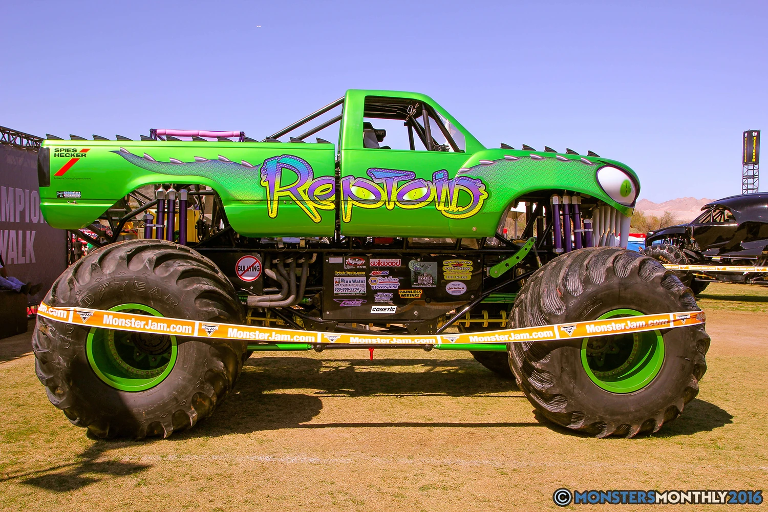 Reptoid | Monster Trucks Wiki | Fandom powered by Wikia
