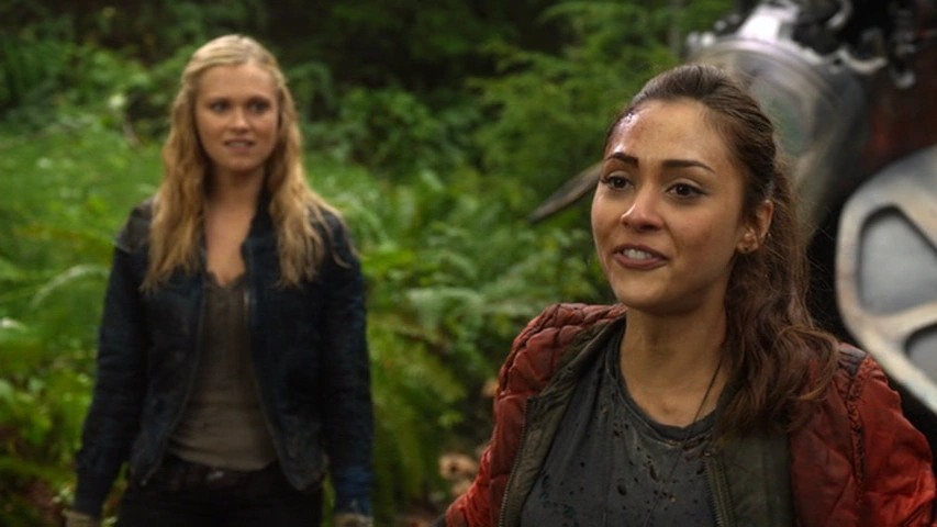 Clarke and Raven | The 100 Wiki | Fandom powered by Wikia