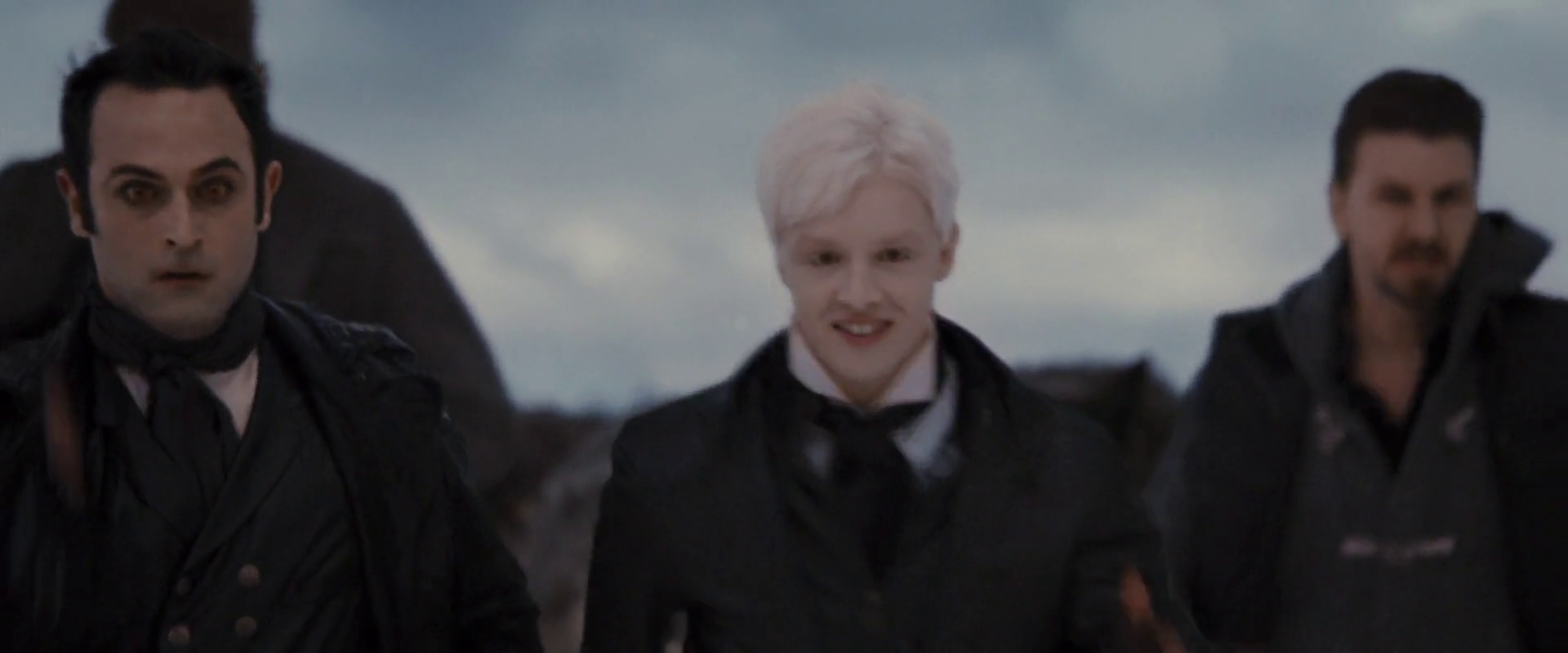 Gallery:Romanian coven | Twilight Saga Wiki | FANDOM powered by Wikia Gallery:Romanian coven | Twilight Saga Wiki | FANDOM powered by Wikia