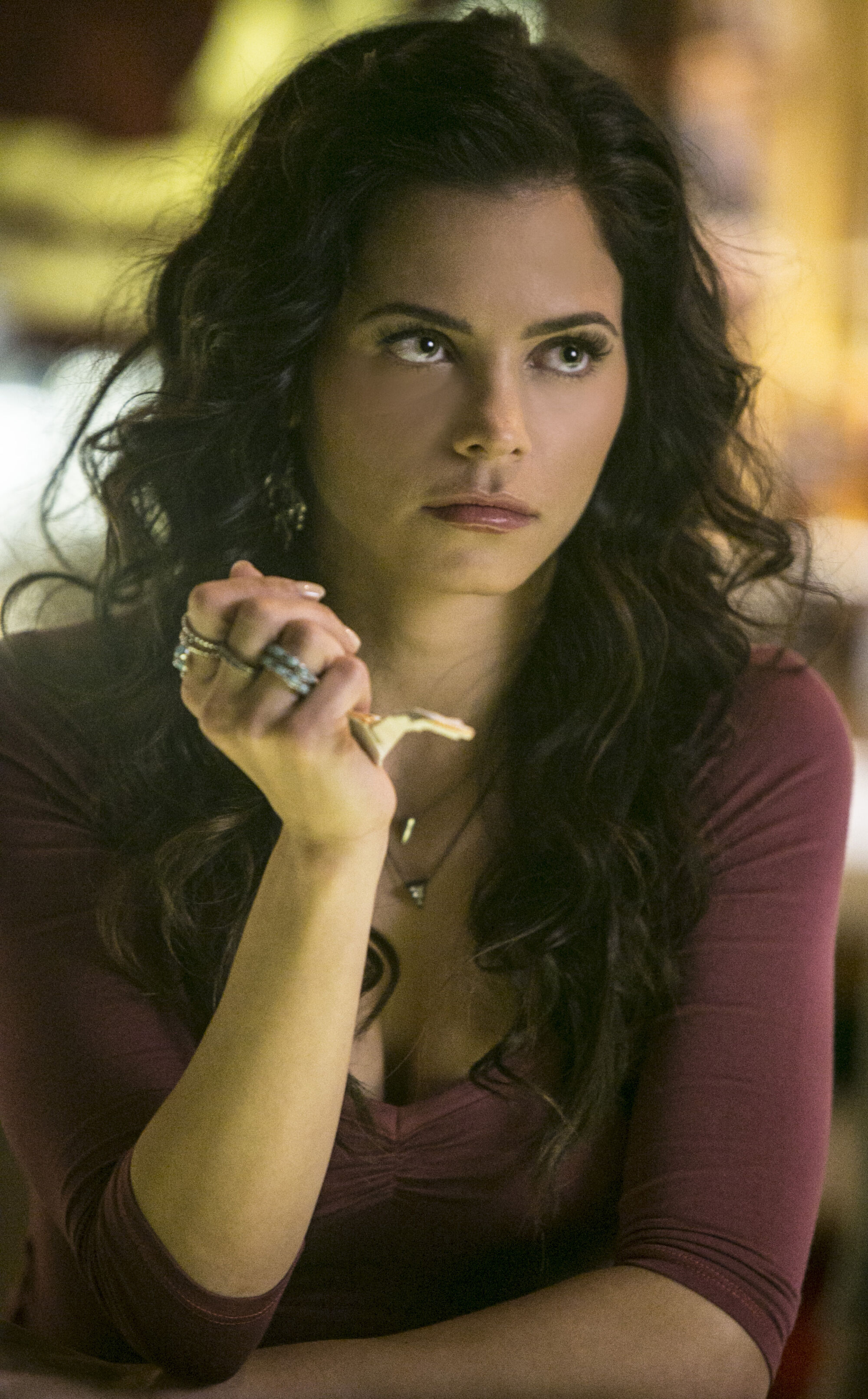 Image Freya2x02 Witches Of East End Wiki Fandom Powered By Wikia